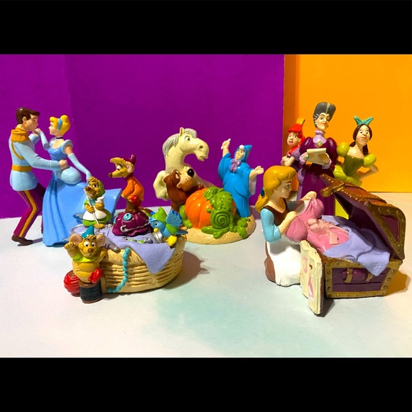 Disney | Toys | Disney Store Vtg 9s Cinderella Rare Collection Of 5 Lil ...